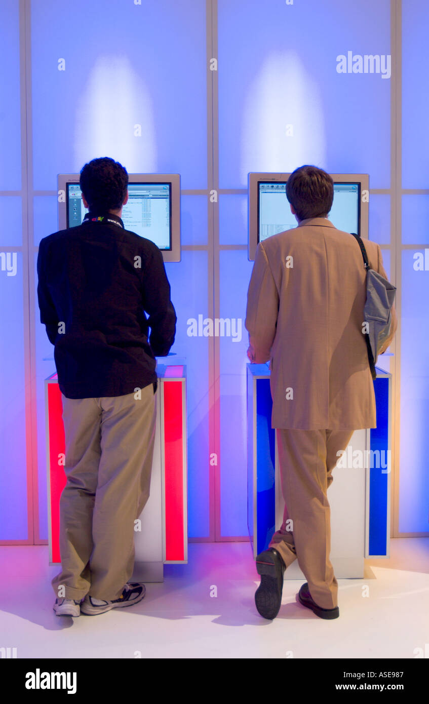 Internet terminals hi-res stock photography and images - Alamy