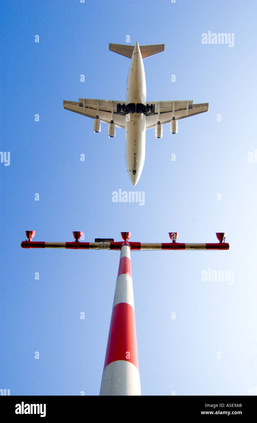 Passengerjet hi-res stock photography and images - Alamy