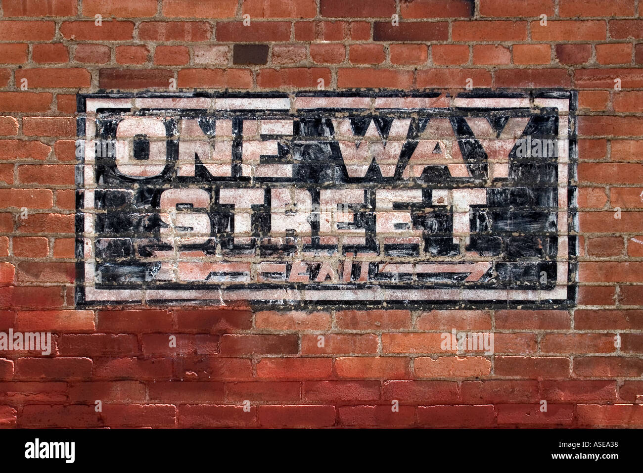 One way shoot hi-res stock photography and images - Alamy