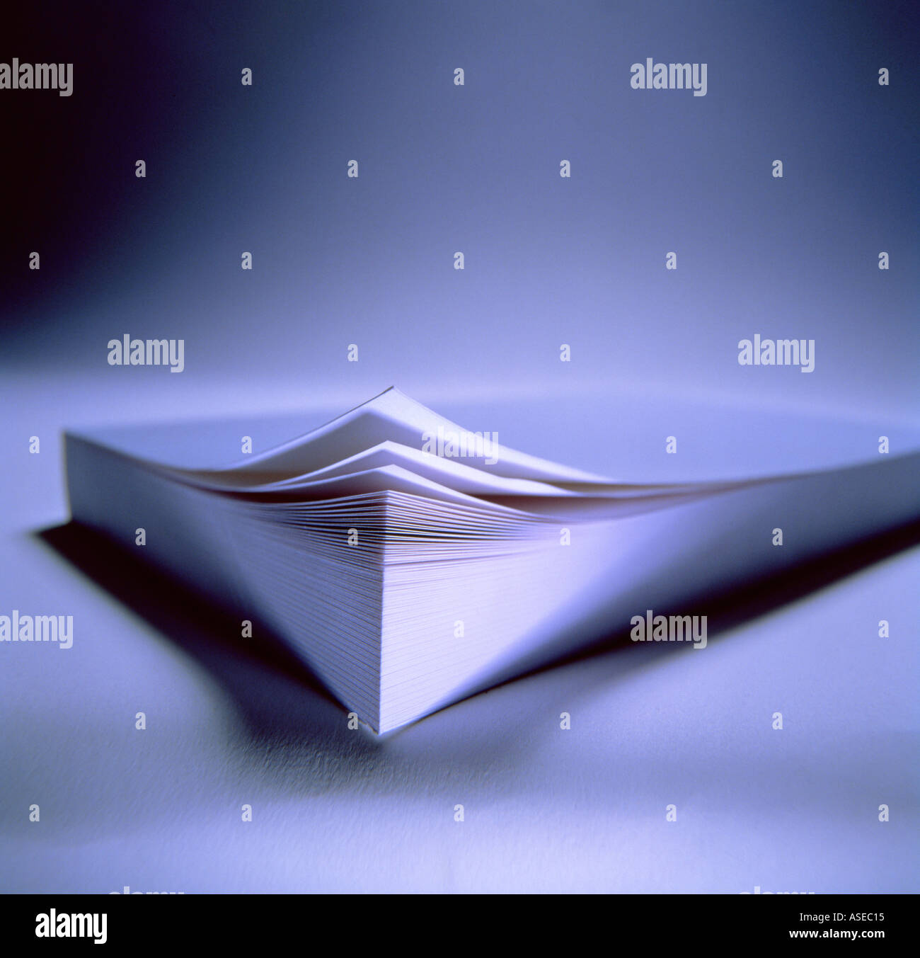 Book spine edge hi-res stock photography and images - Alamy