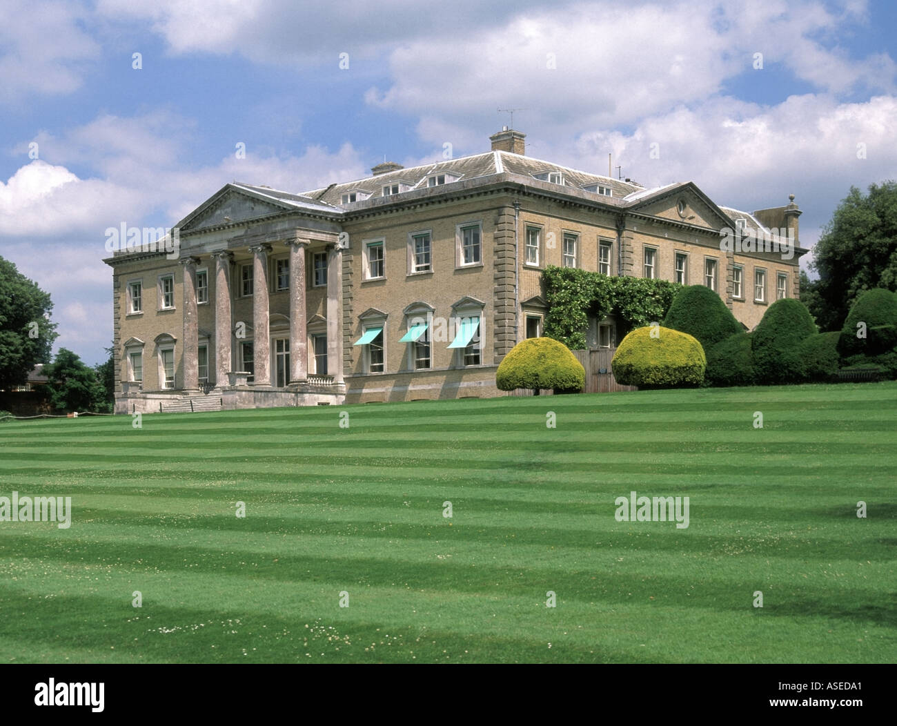 Broadlands House High Resolution Stock Photography and Images - Alamy