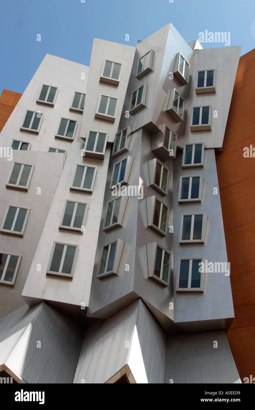 Frank Gehry Achitechture at Massachusetts Institue of Technology ...