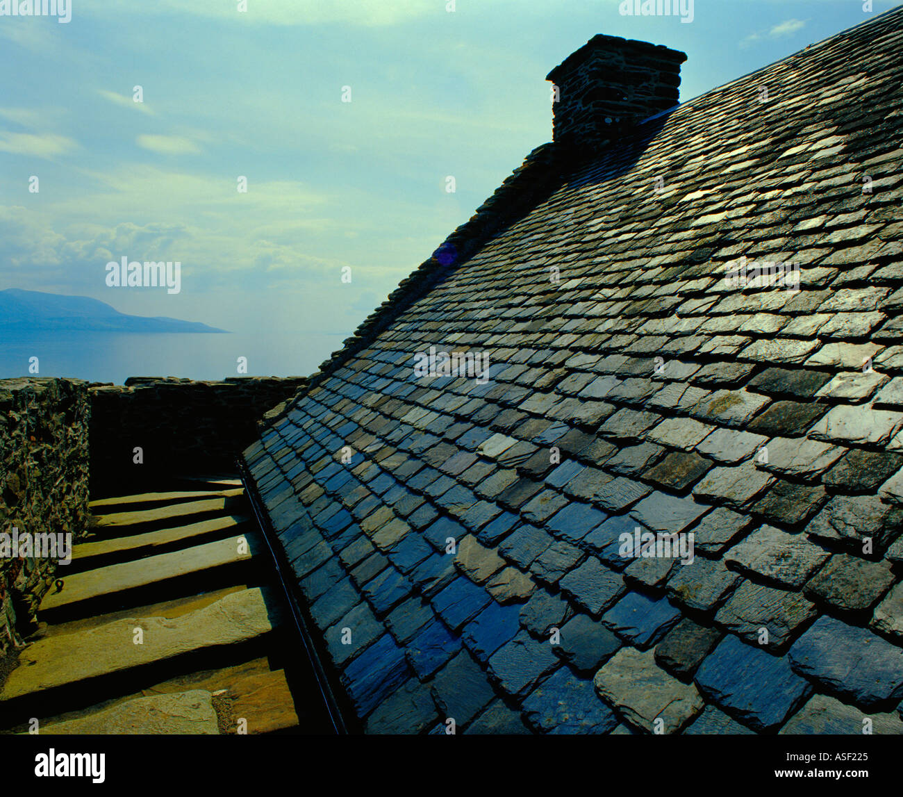 Castle toward scotland hi-res stock photography and images - Alamy