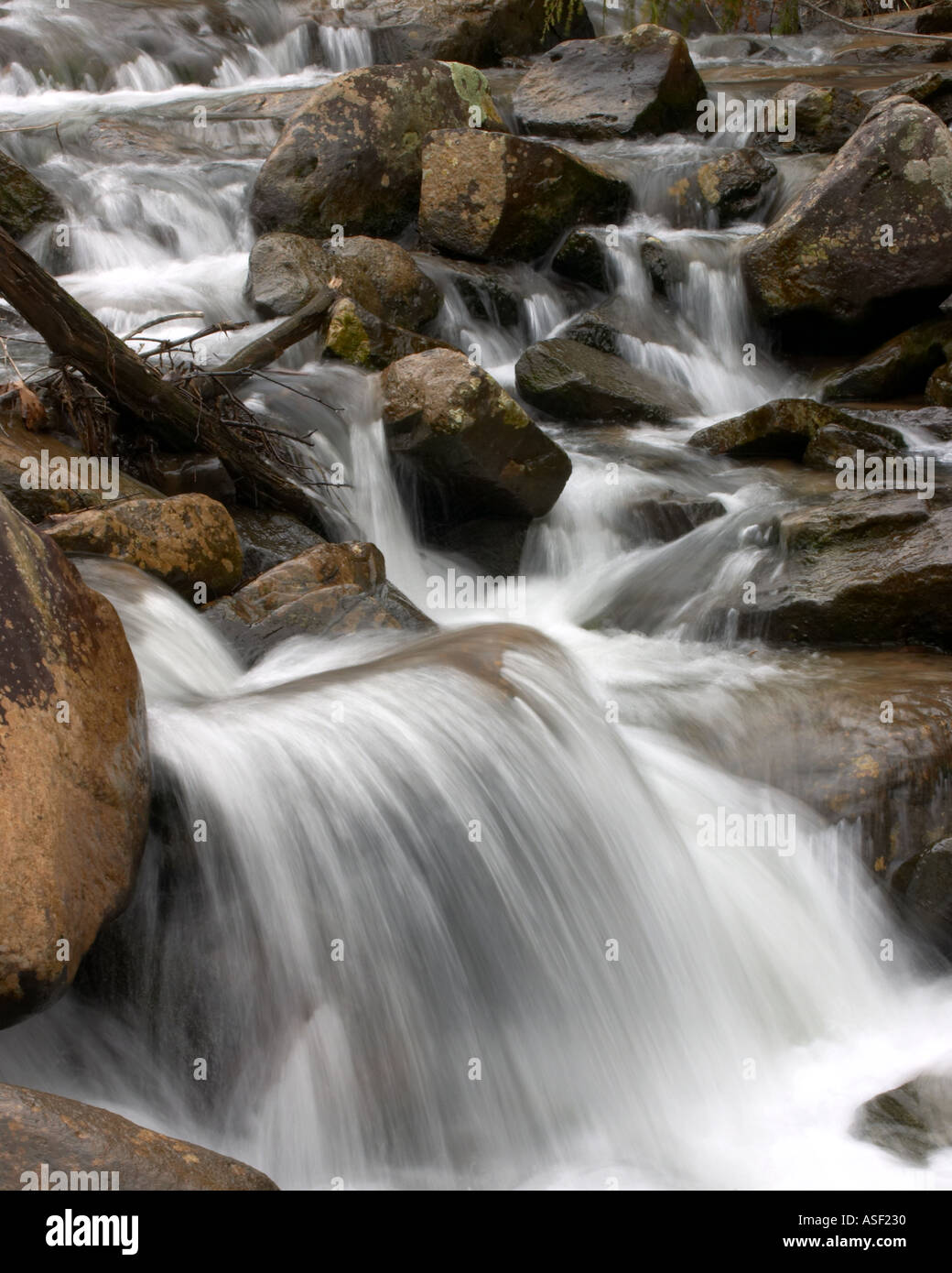 Calming Flowing Stream Stock Photo - Alamy
