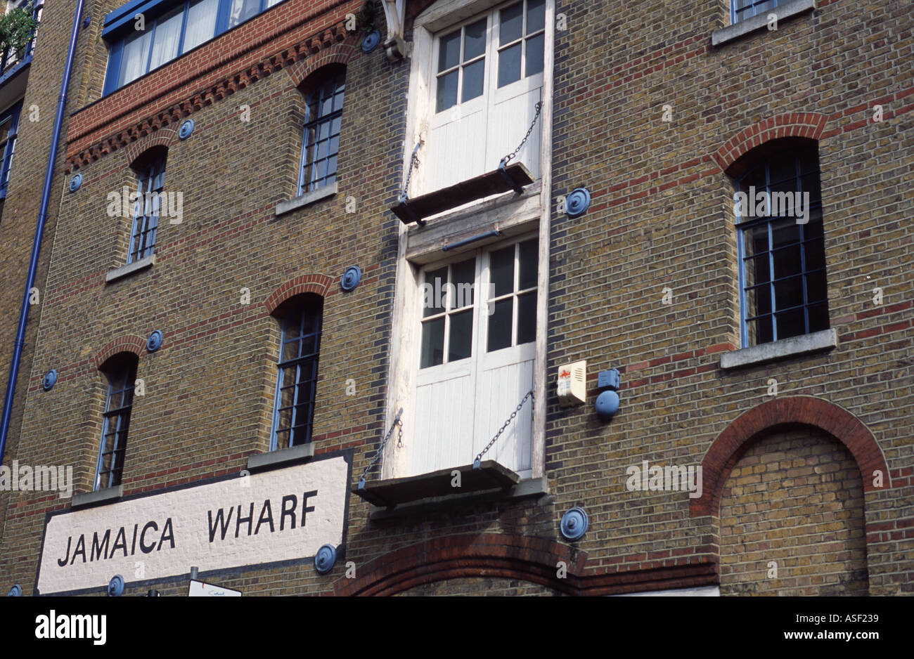 Jamaica wharf hi-res stock photography and images - Alamy