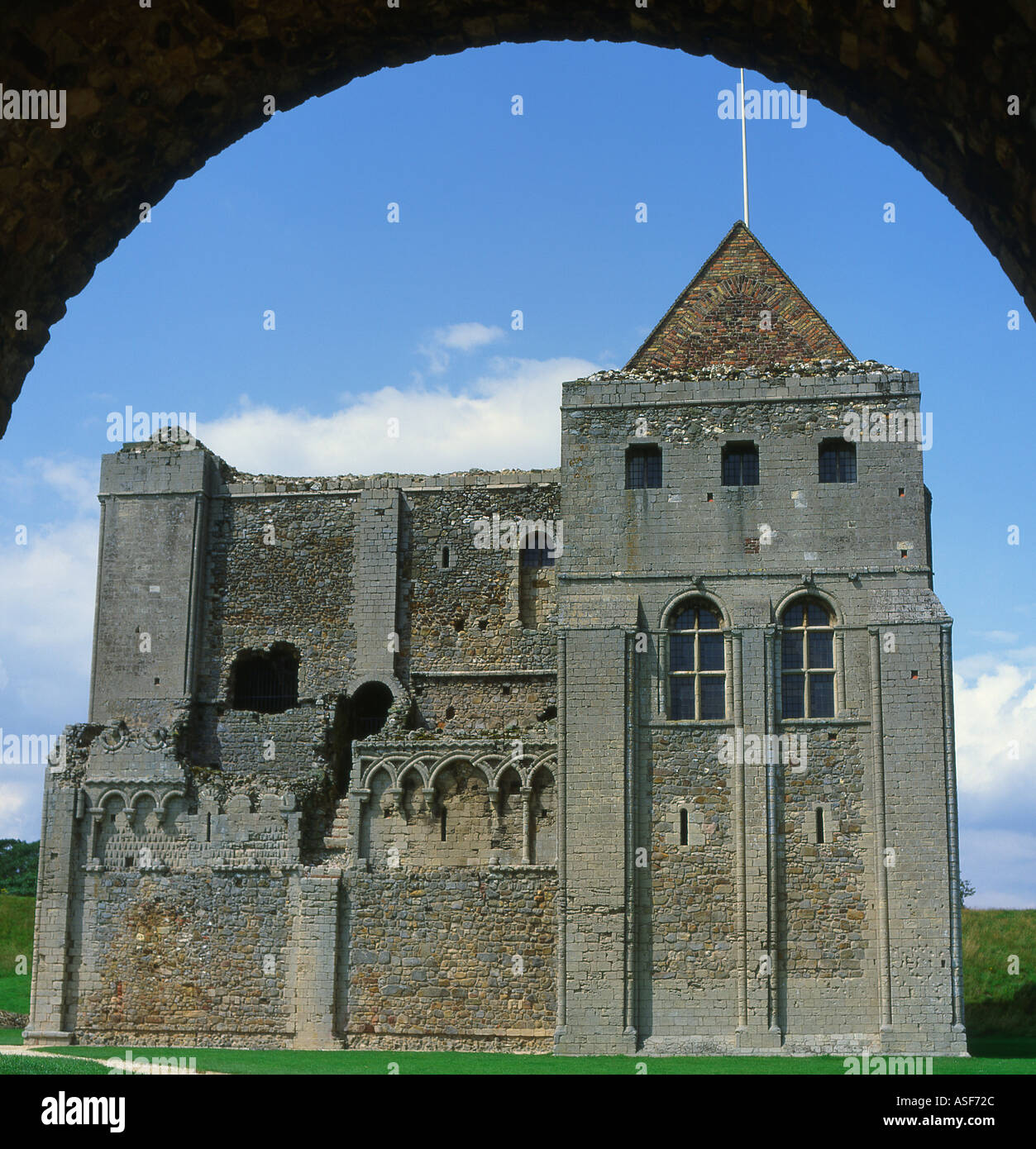 Castle rising castle hi-res stock photography and images - Alamy
