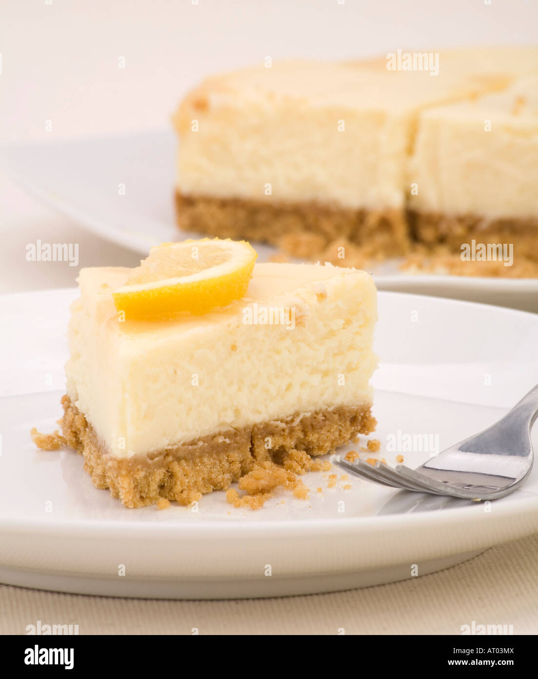 Cheesecake biscuit base hi-res stock photography and images - Alamy