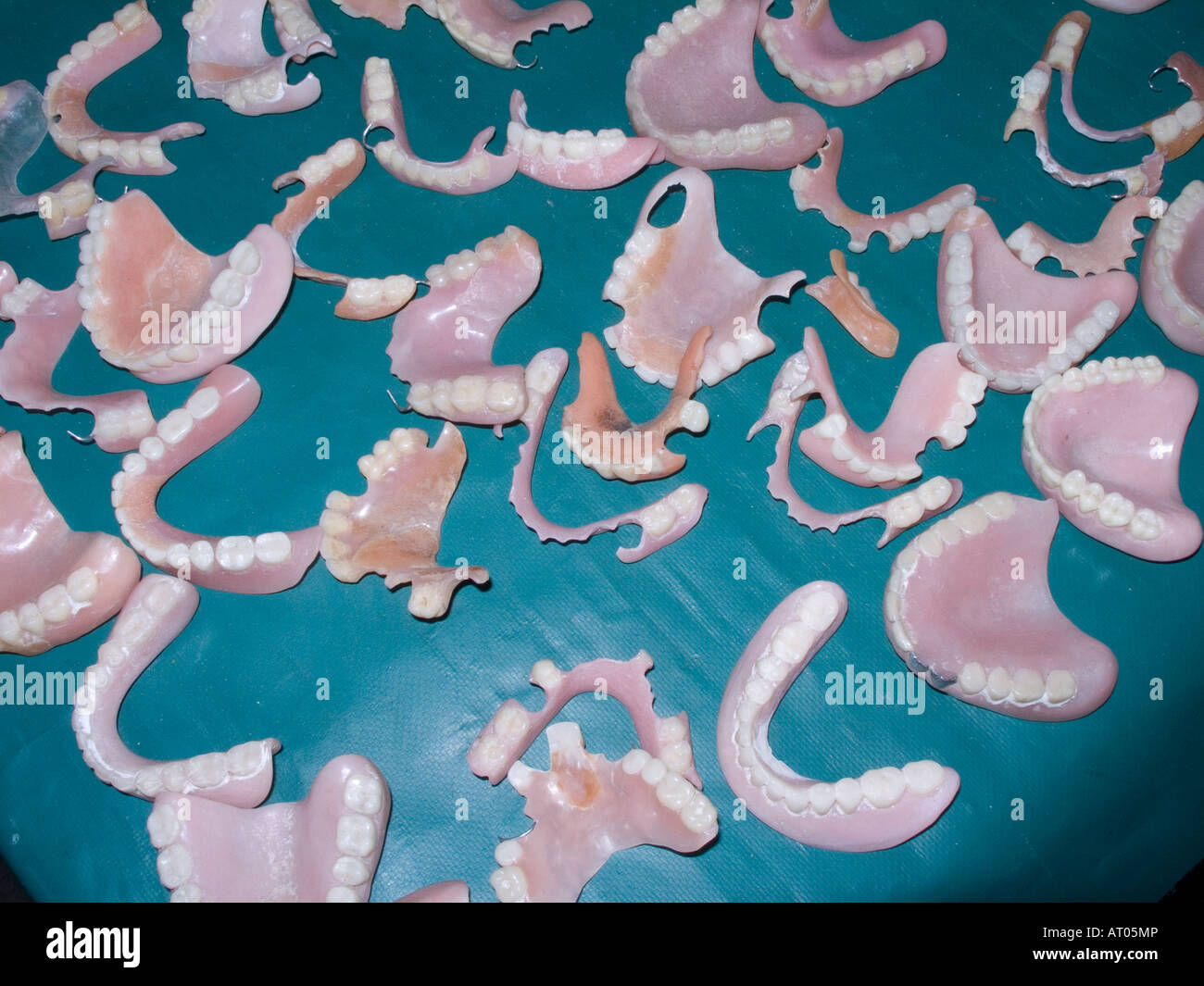 Marrakech morocco north africa teeth hi-res stock photography and ...