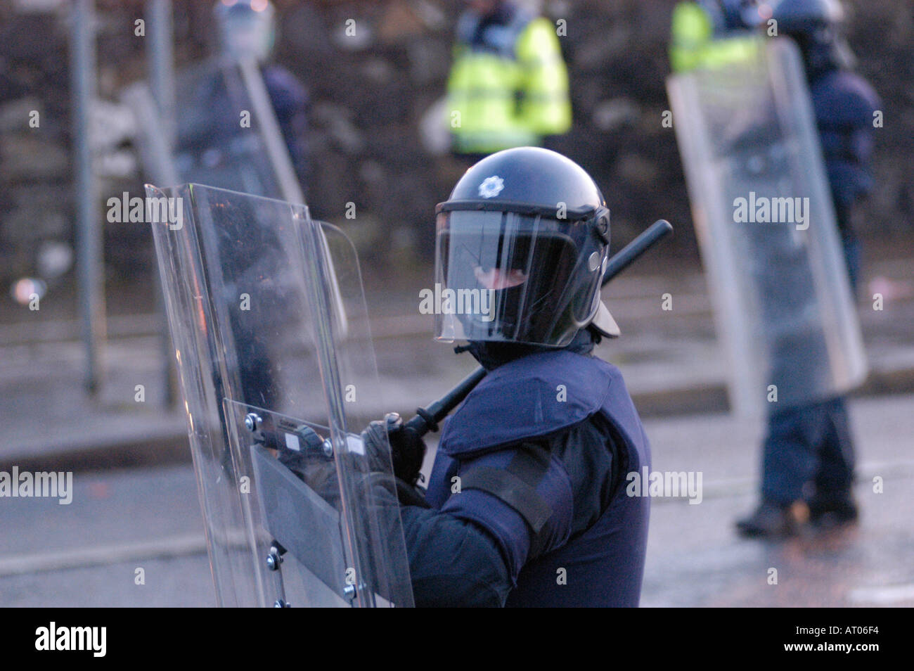 Irish riot police clear the streets of mayday demonstrators 1 May ...