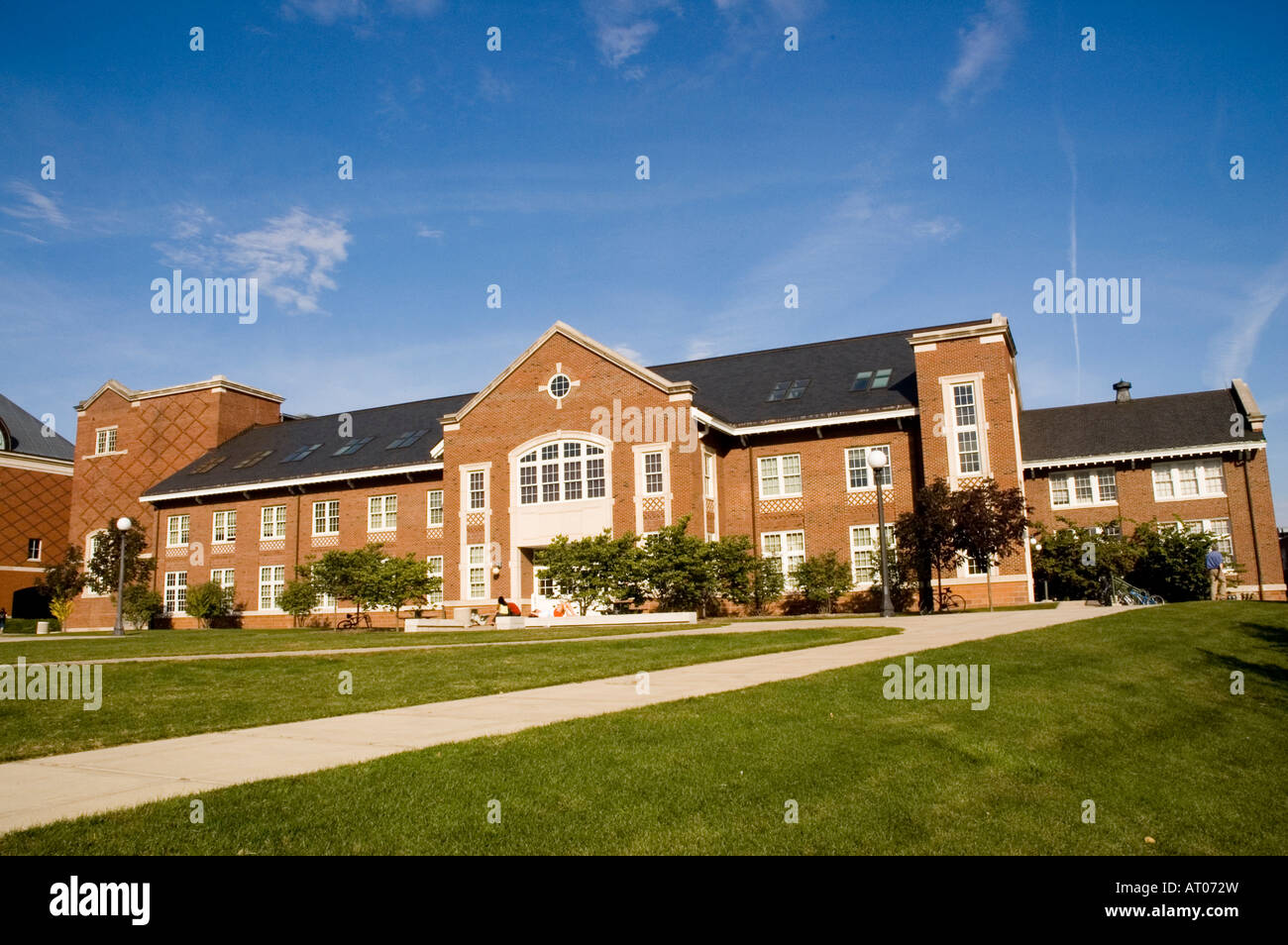 University of Illinois in Champaign Mechanical Engineering Lab Stock ...