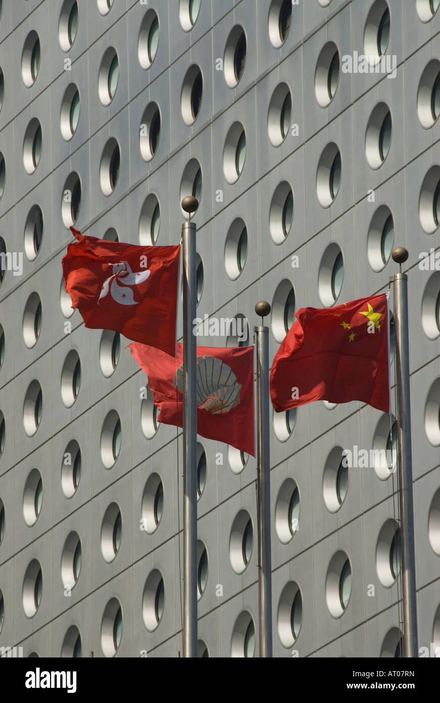 Fly from hong kong hi-res stock photography and images - Alamy