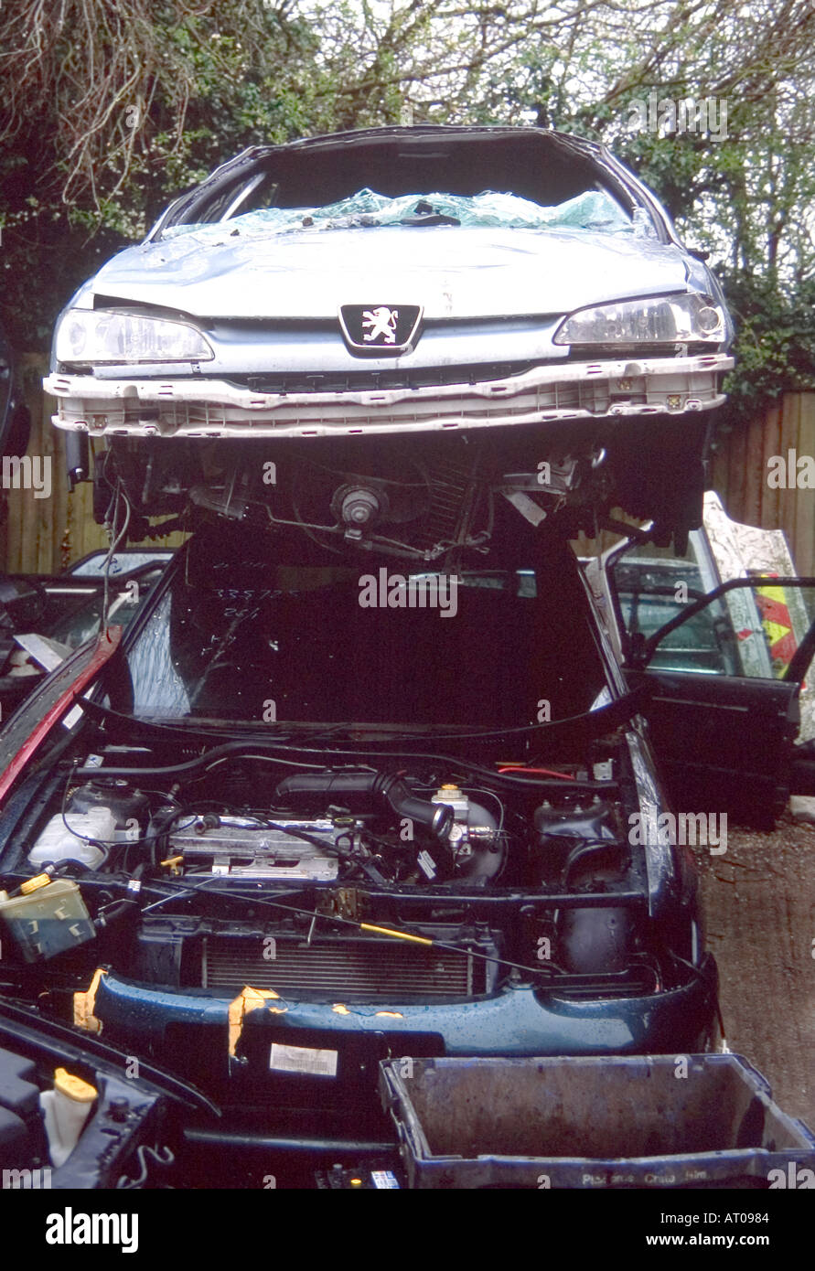 Wrecked motor cars on hi-res stock photography and images - Alamy