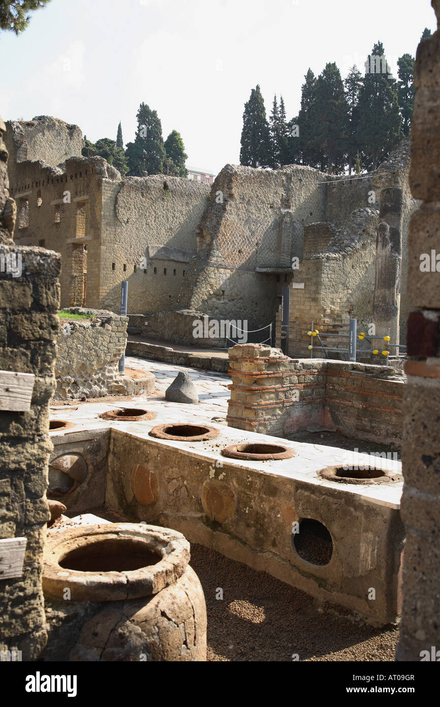 Herculaneum roman pub hi-res stock photography and images - Alamy