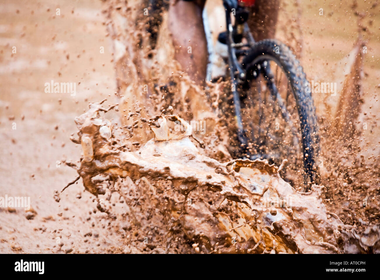 Mud splash hi-res stock photography and images - Alamy