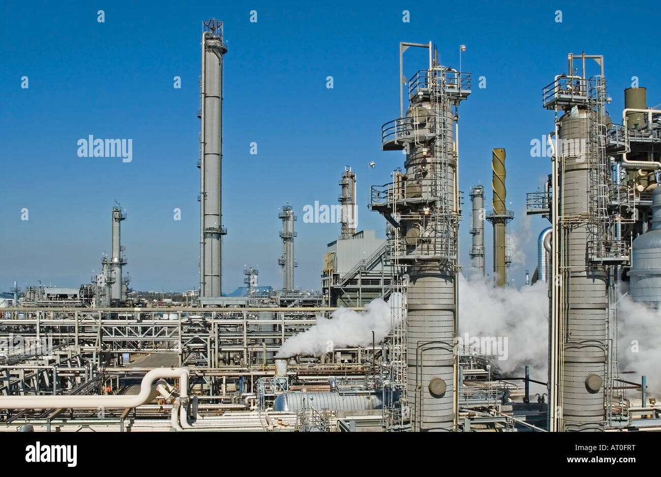 A complex oil refinery for making gasoline Stock Photo - Alamy