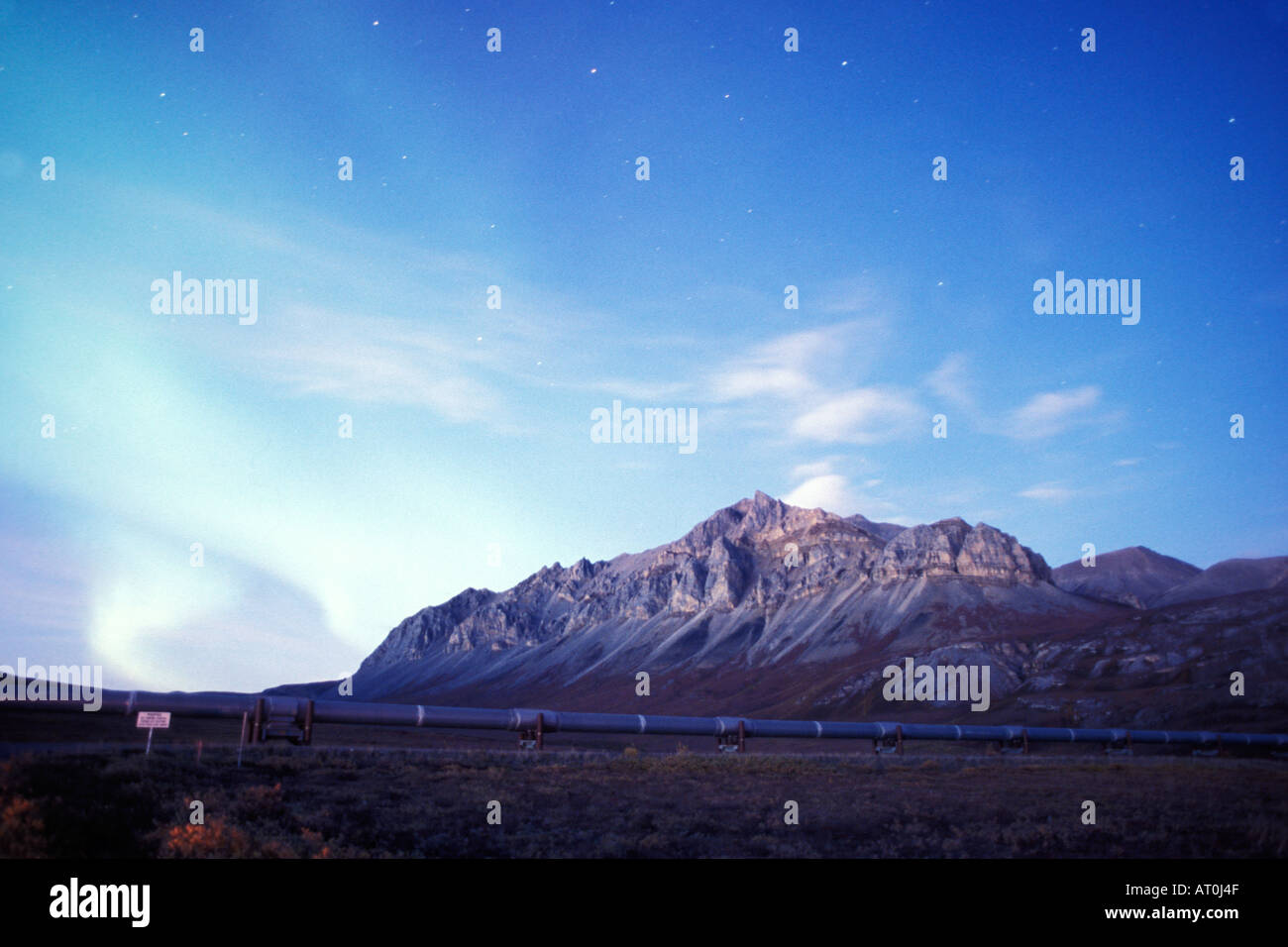 Alaskan pipeline north slope hi-res stock photography and images - Alamy