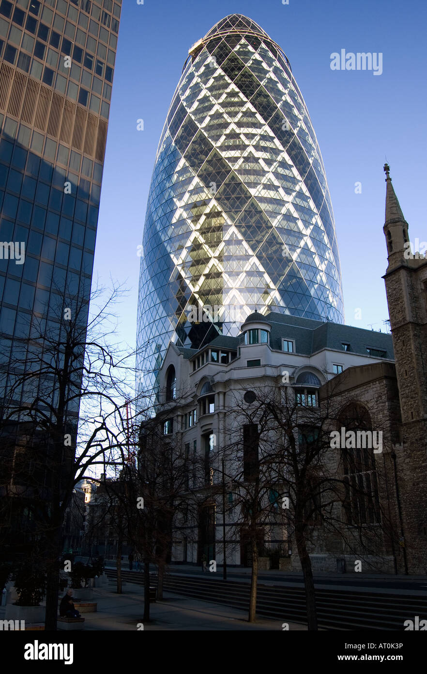 30 st mary axe windows open hi-res stock photography and images - Alamy