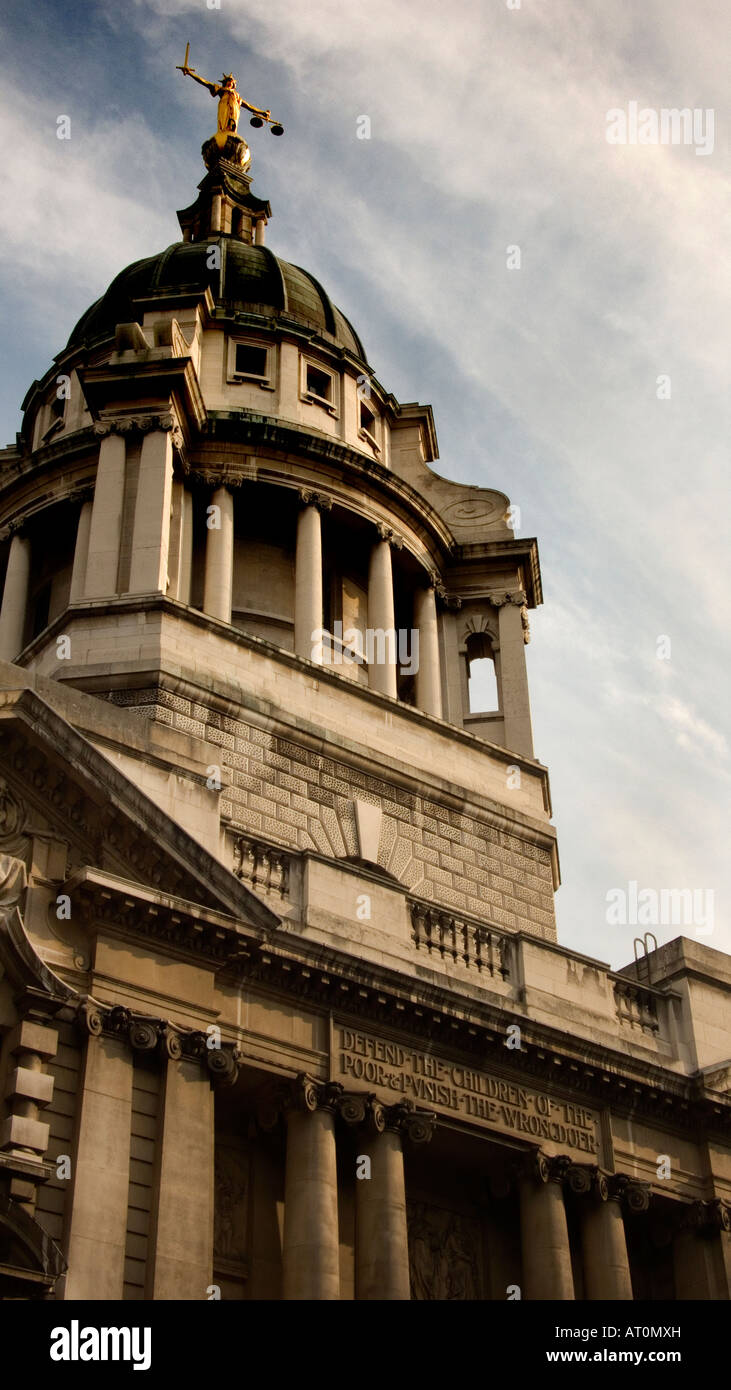 Central criminal court The Old Bailey London Stock Photo - Alamy
