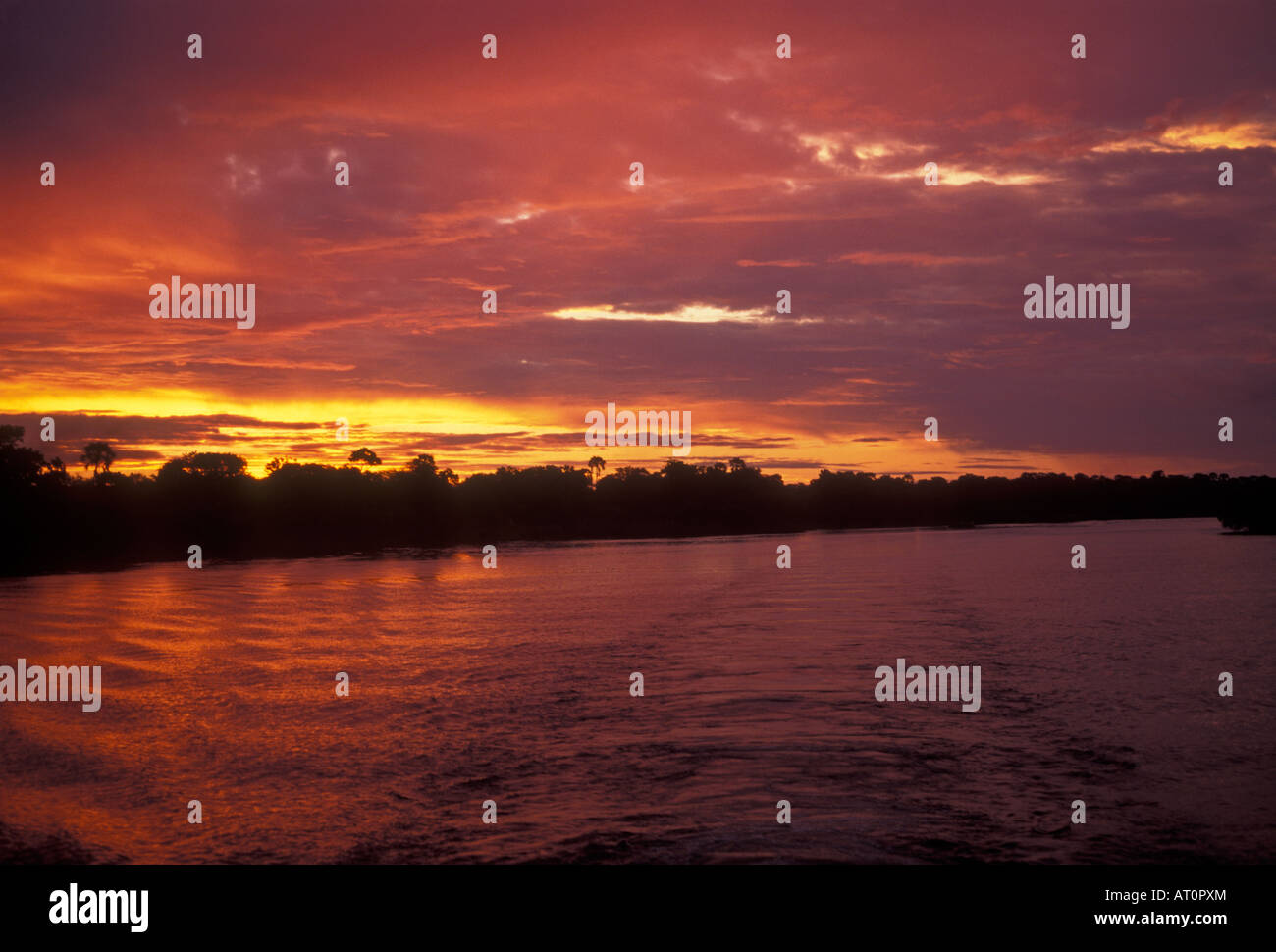 Zimbabwean sunset hi-res stock photography and images - Alamy
