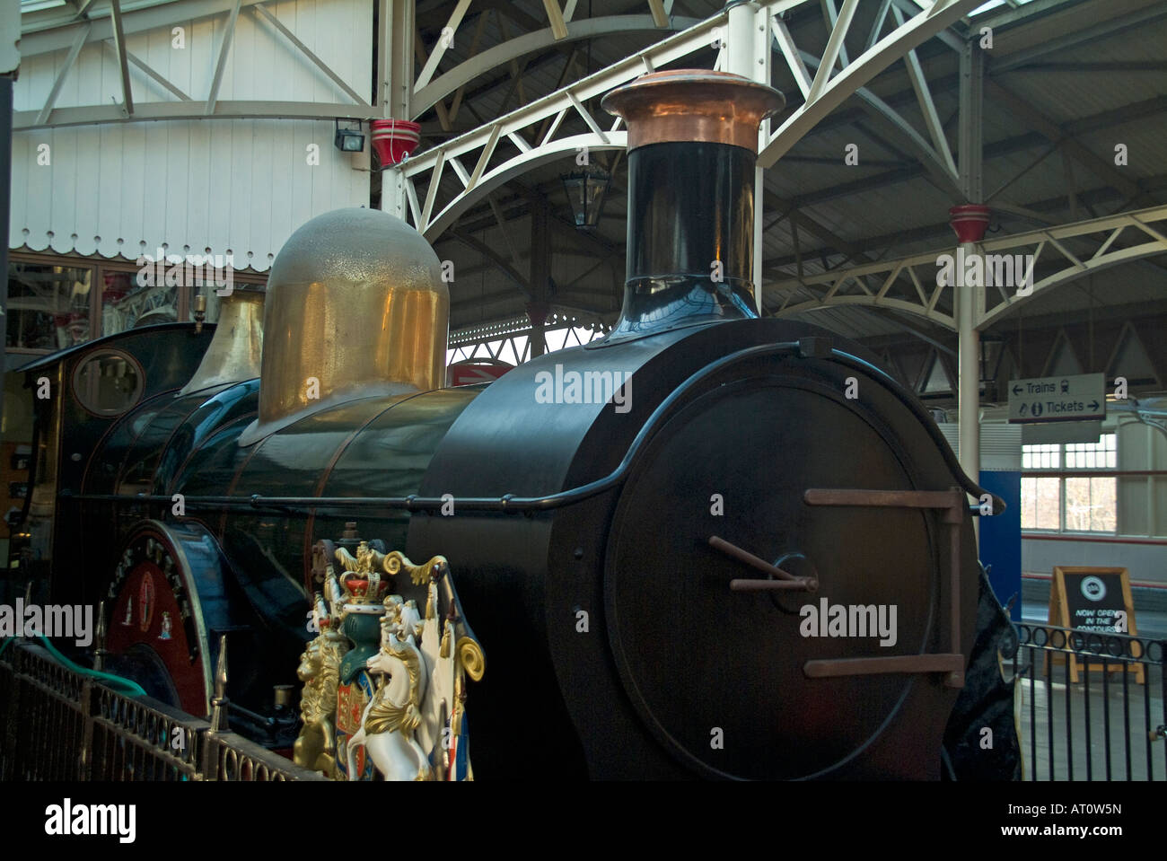 The Queen, Steam engine, Windsor Station, near Castle Stock Photo - Alamy