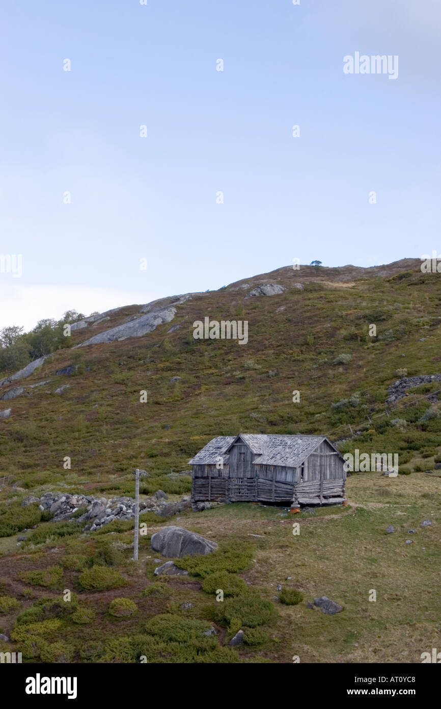 Hut in mountains norway hi-res stock photography and images - Alamy