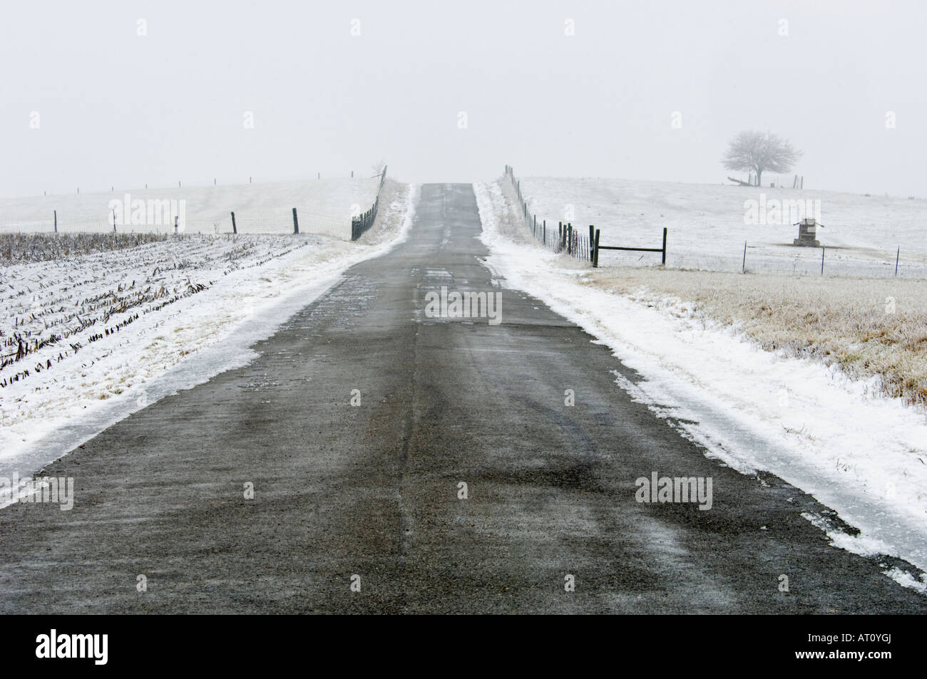 Country Road Indiana High Resolution Stock Photography and Images - Alamy