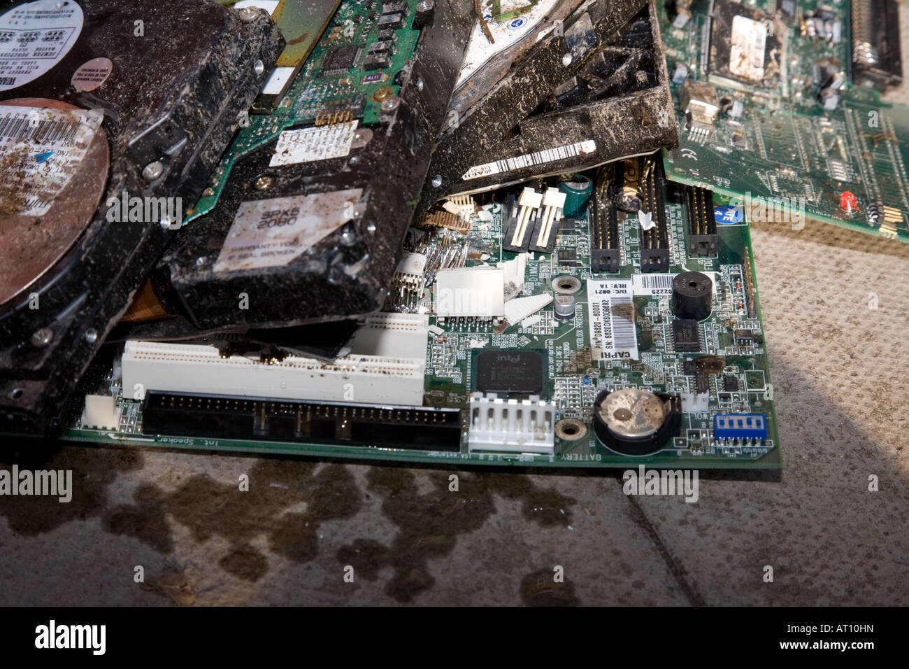 Broken circuit boards and components from the IT world Stock Photo - Alamy