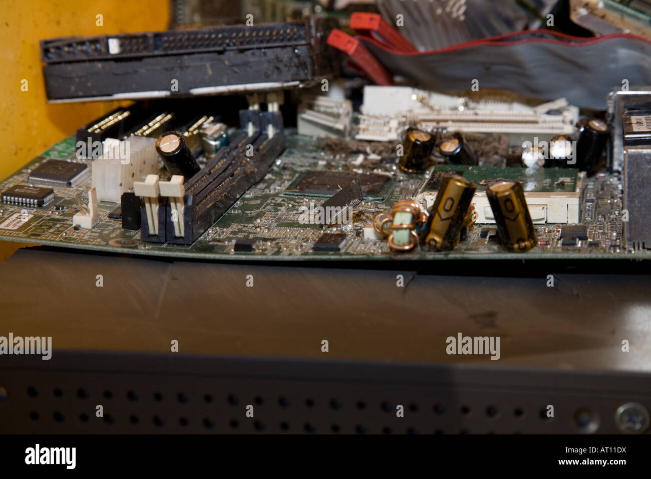 Broken circuit boards components hi-res stock photography and images ...