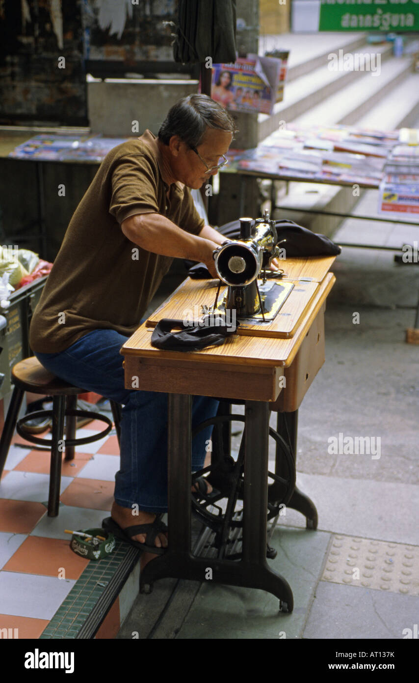 Tailor in asia hi-res stock photography and images - Alamy