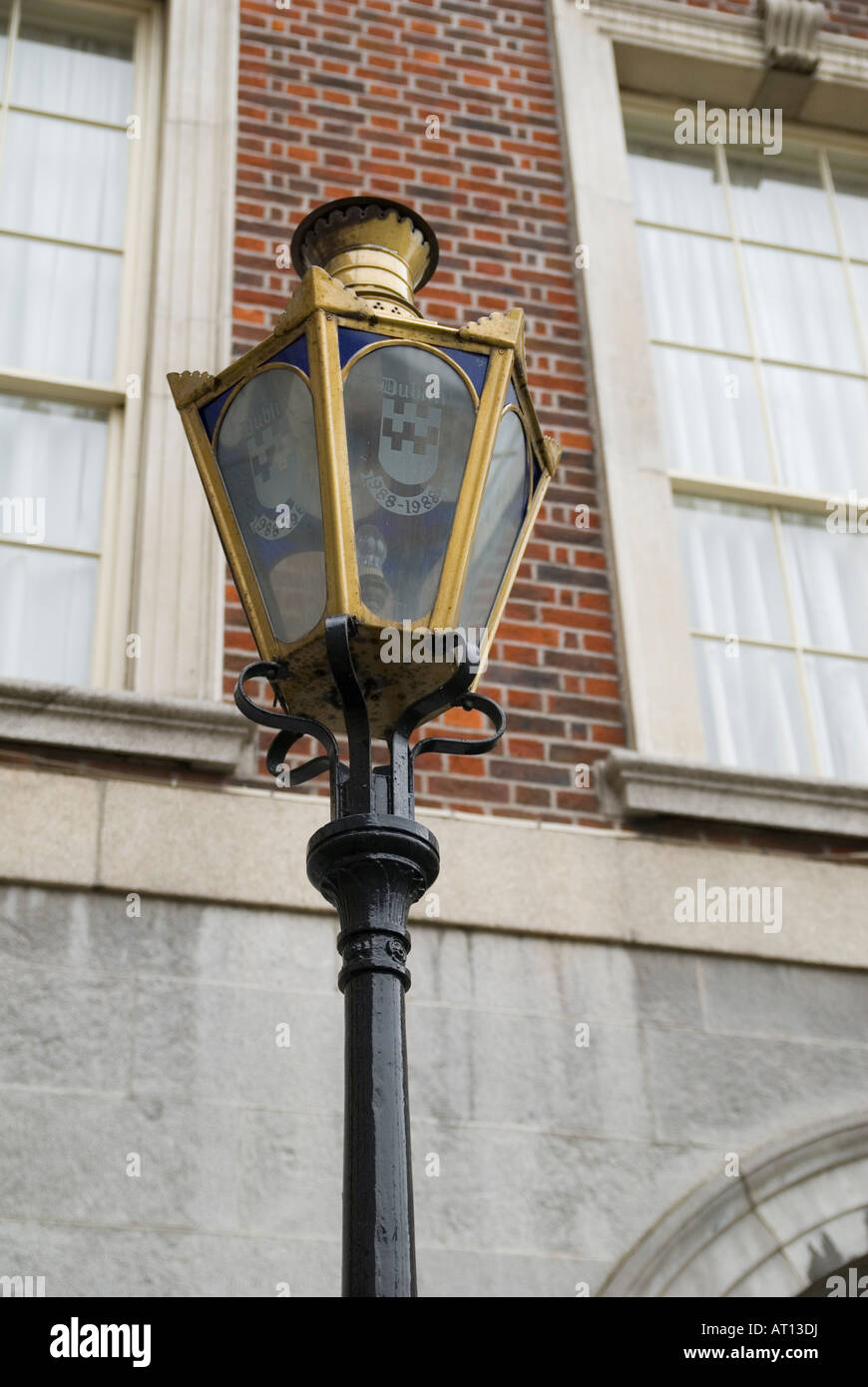 Dublin lamp post castle lantern lamp hi-res stock photography and ...