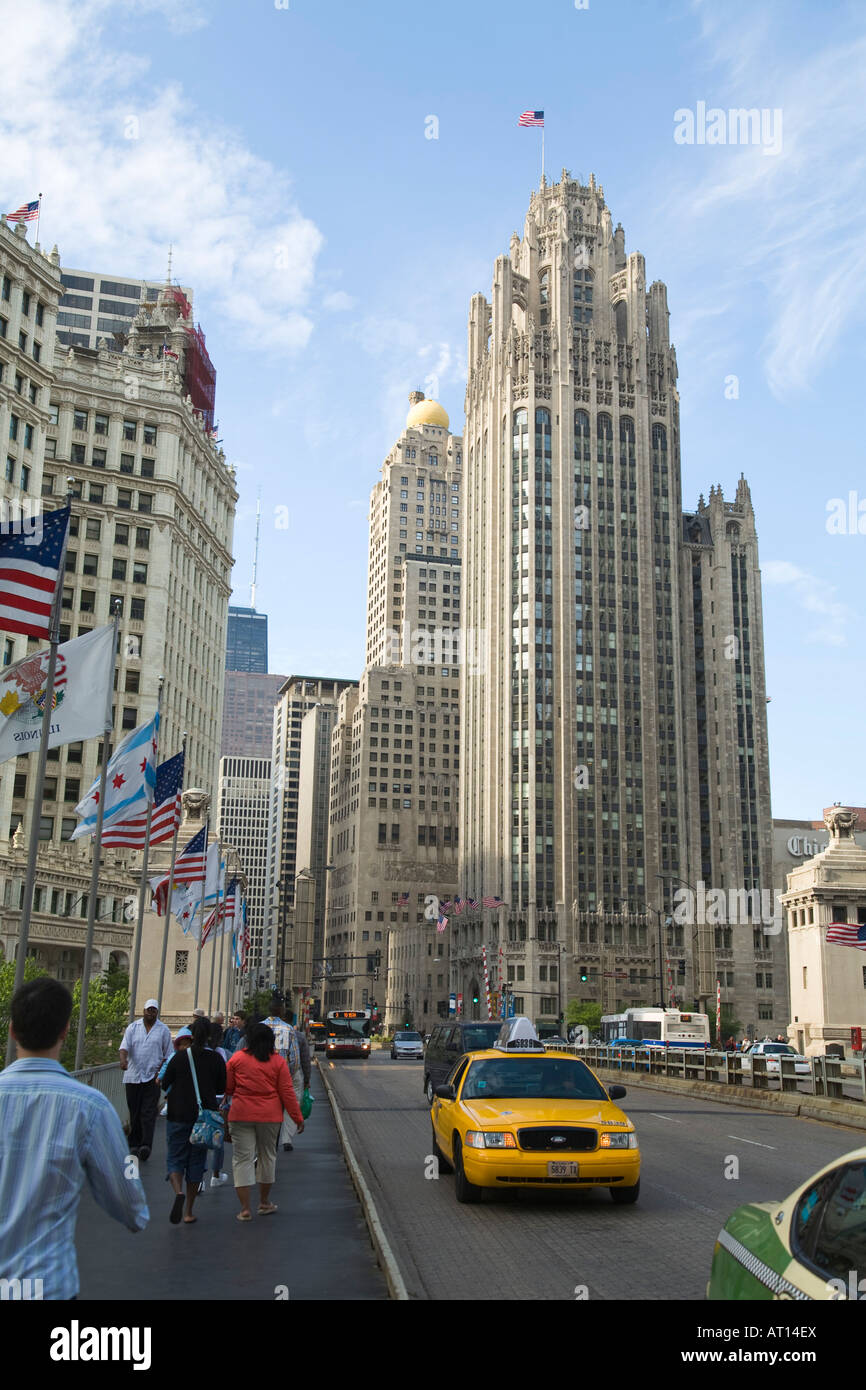 Chicago taxi hi-res stock photography and images - Alamy