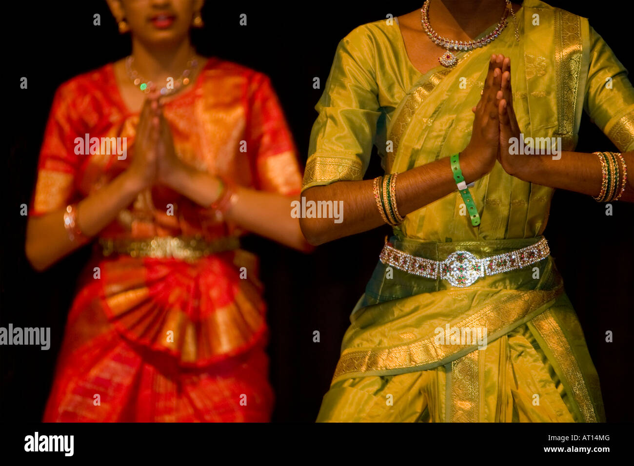 South indian dance girl hi-res stock photography and images - Alamy