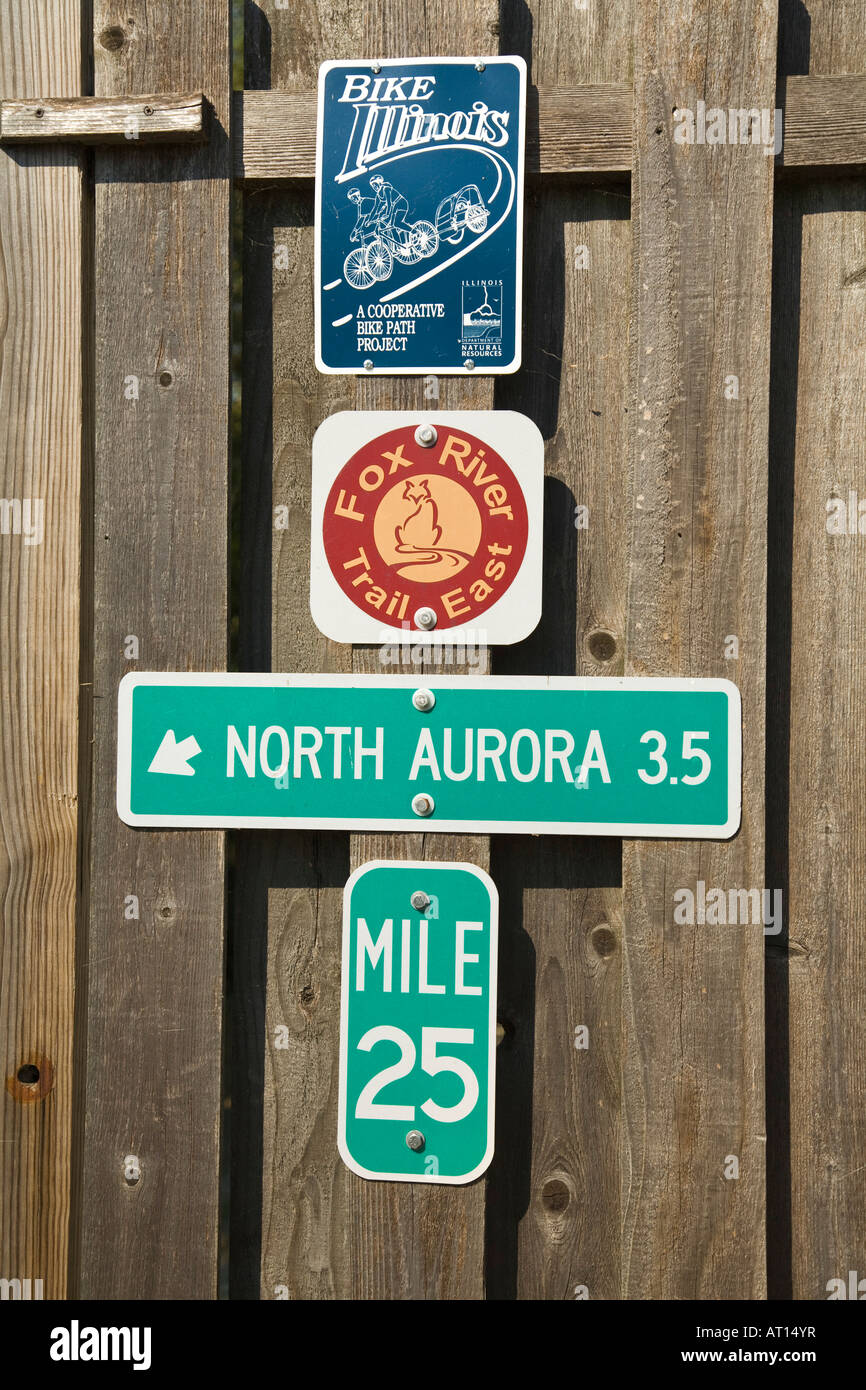 ILLINOIS Batavia Sign for Fox River Trail East bike path mile 25 ...