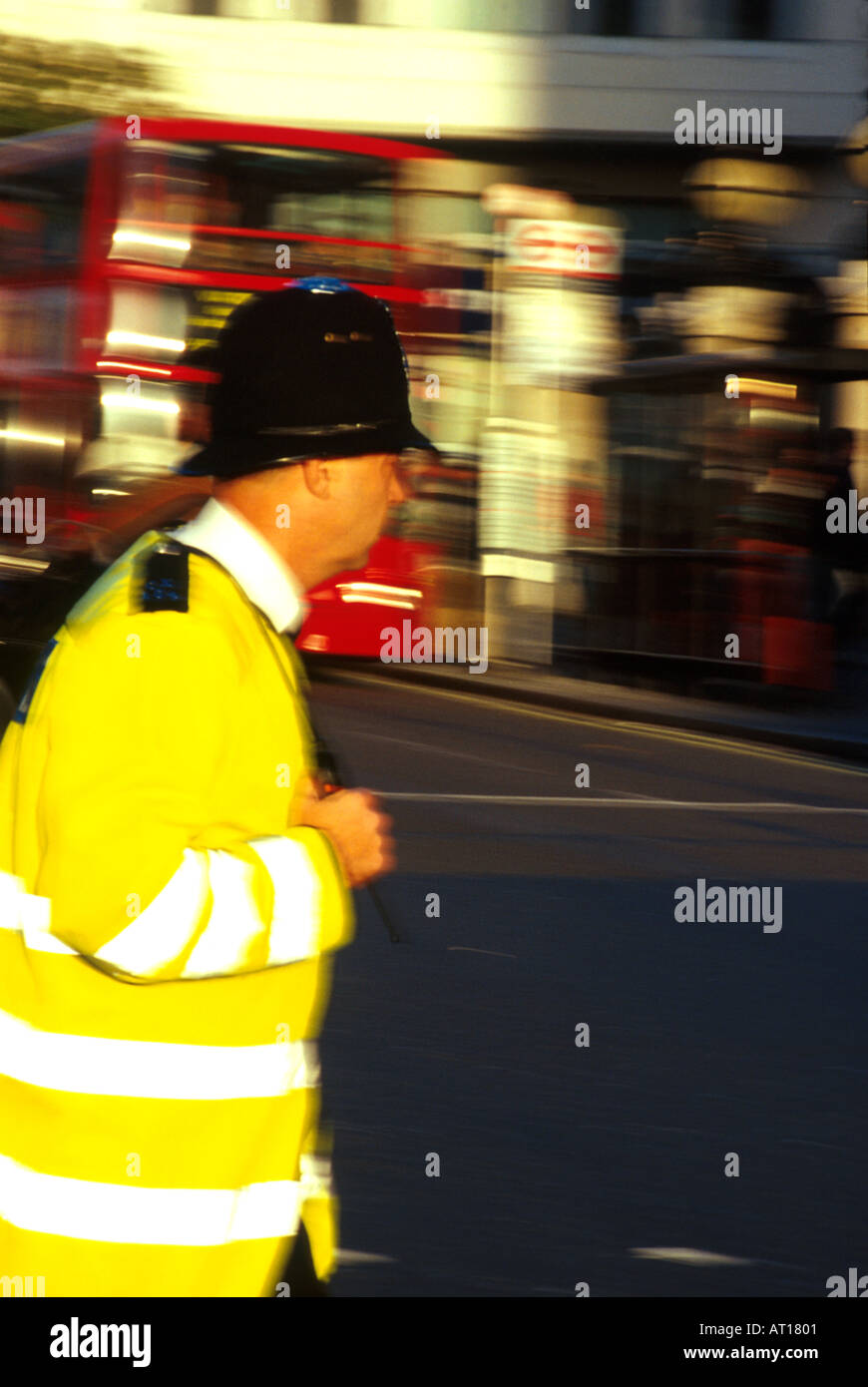 Policeman running england hi-res stock photography and images - Alamy