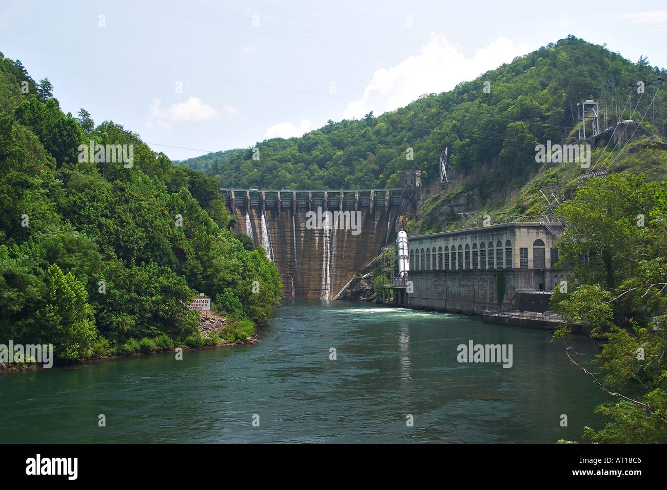 Cheoah Dam Tapaco Lands Stock Photo - Alamy