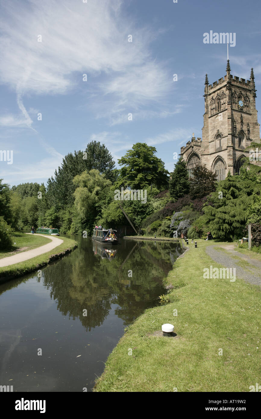 Time to rest on a canal holiday at Kidderminster on the The ...