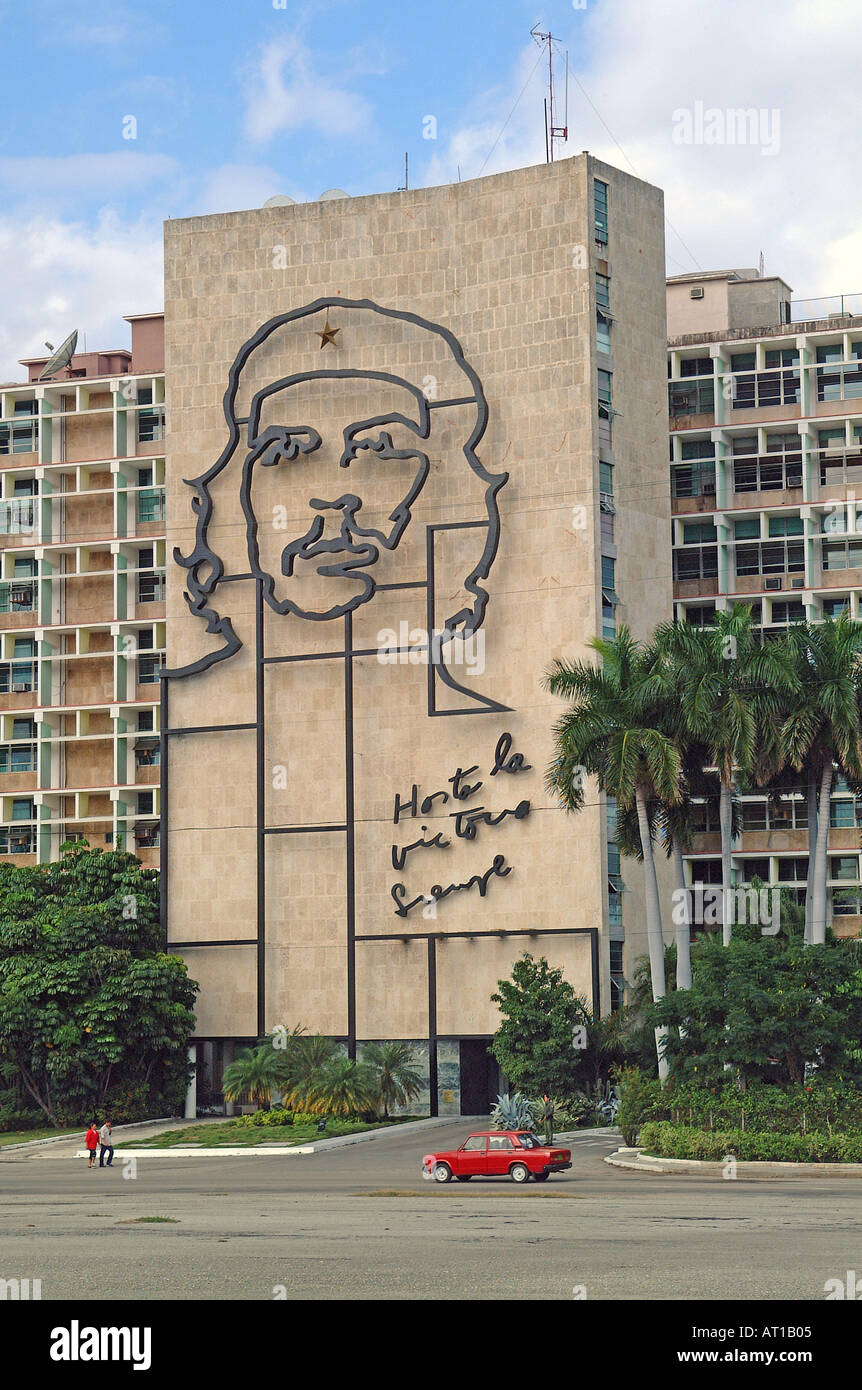 Cuba Havana Building in Plaza de La Revolution with Che Guevara ...