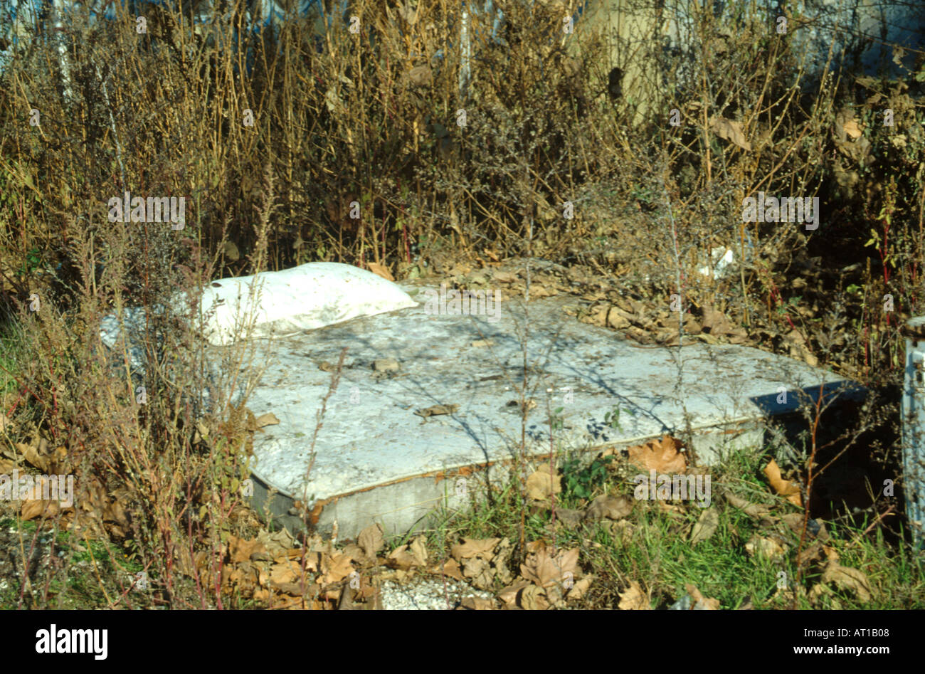 Lost mattress hi-res stock photography and images - Alamy