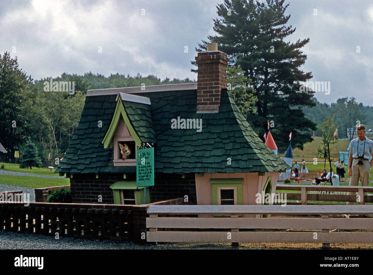 Three Little Pigs Brick House, Storytown USA amusement park, near ...
