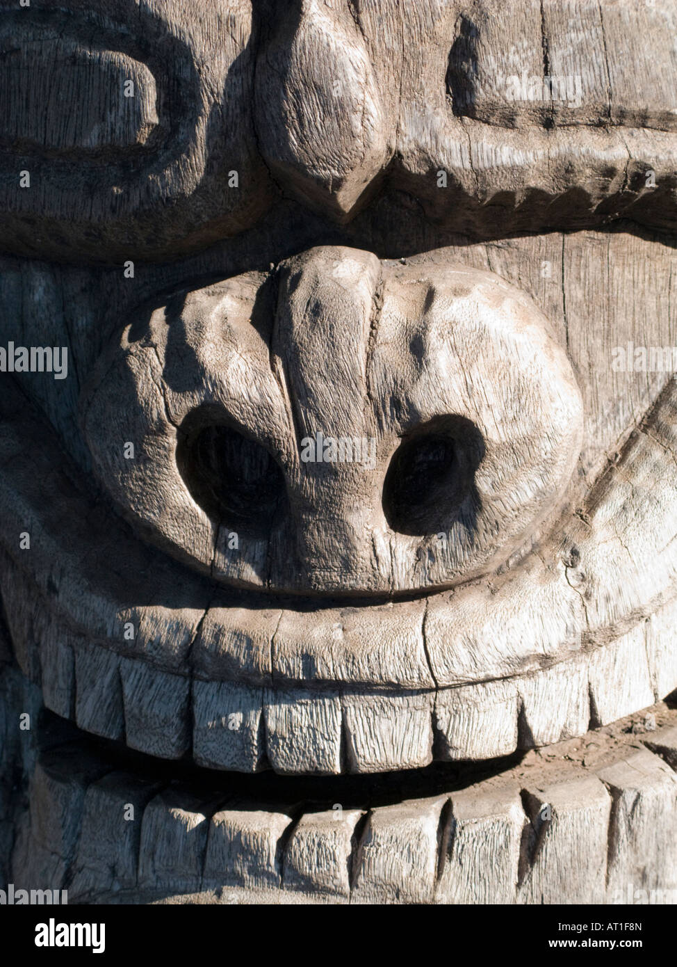 Hawaiian Tiki Statue High Resolution Stock Photography and Images - Alamy