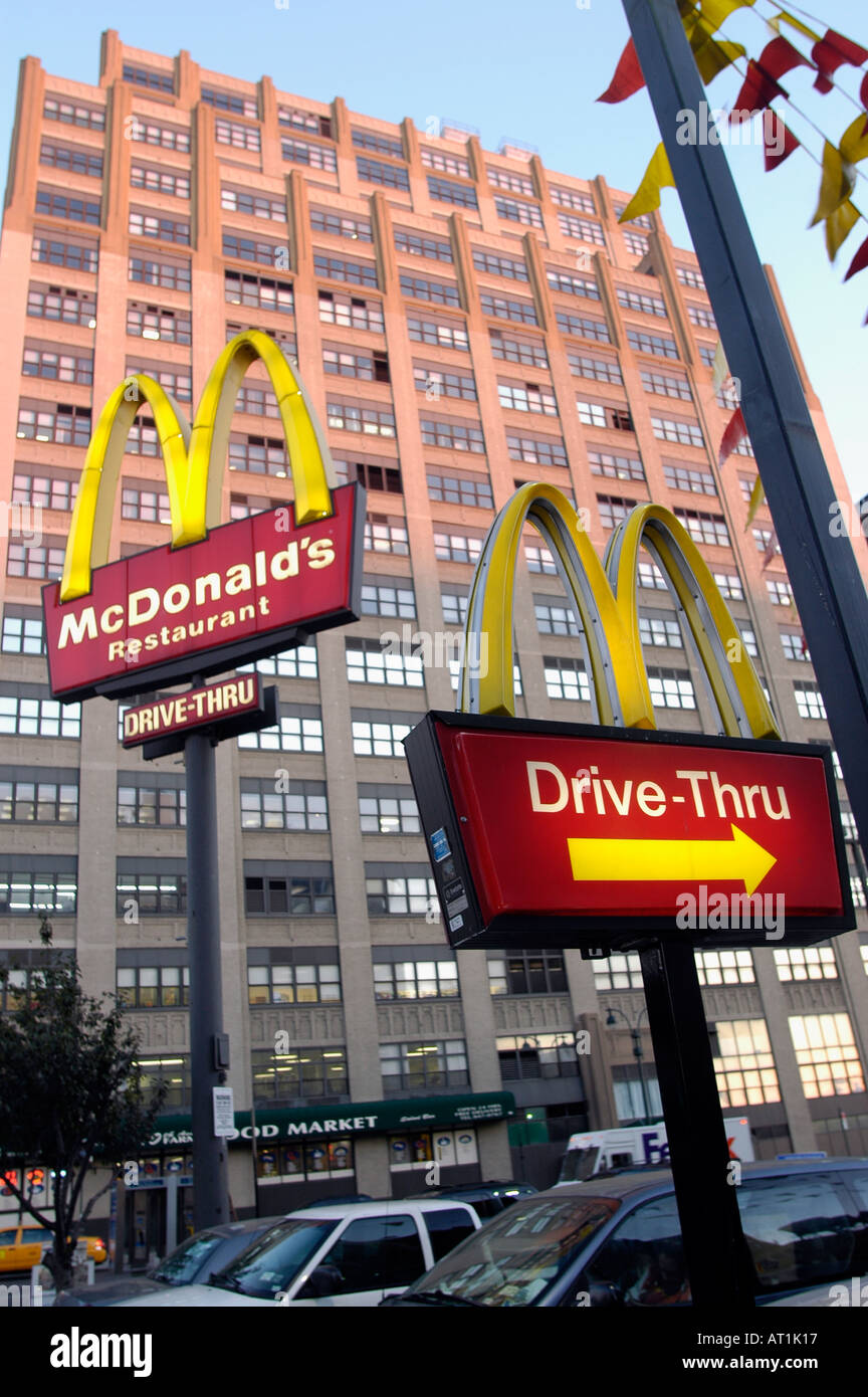 McDonalds Drive Thru Stock Photo - Alamy
