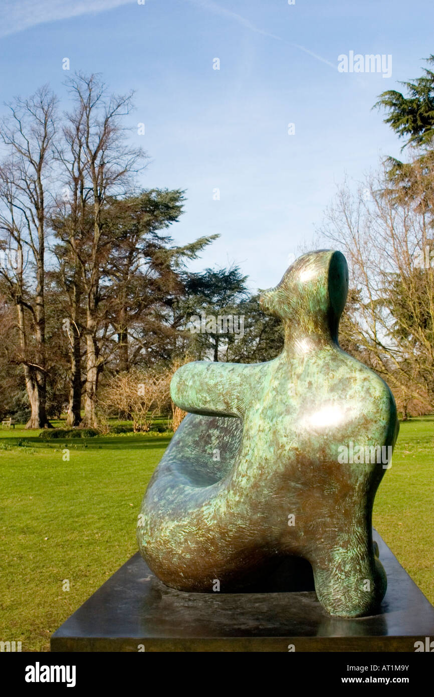 Reclining Figure 1982 by Henry Moore Stock Photo - Alamy