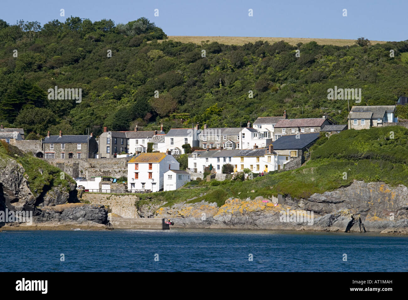 The Cornish coastal village of Portloe, South Cornwall, UK Stock Photo ...