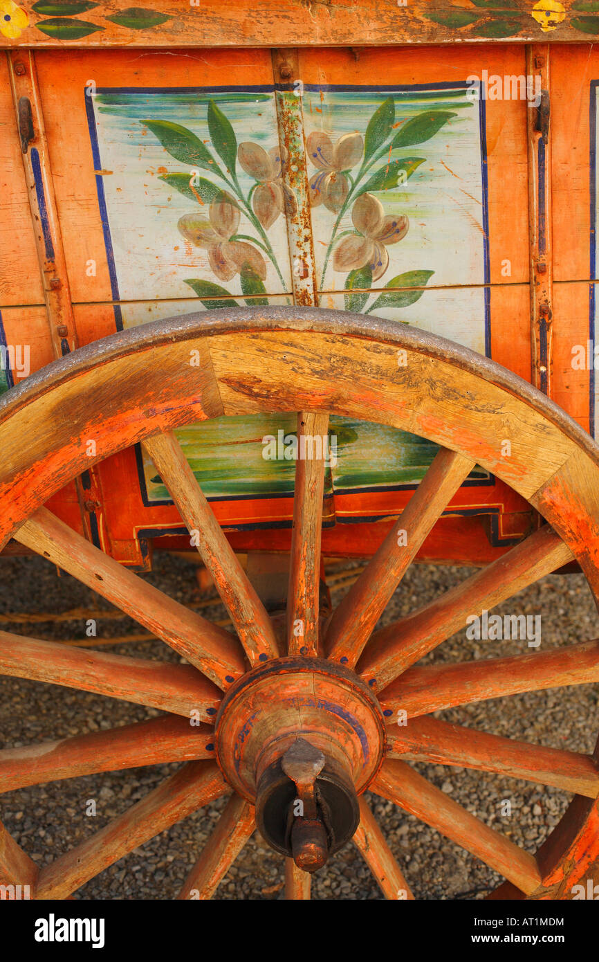 Detail of the antique wagon, Tuscany, Italy Stock Photo - Alamy