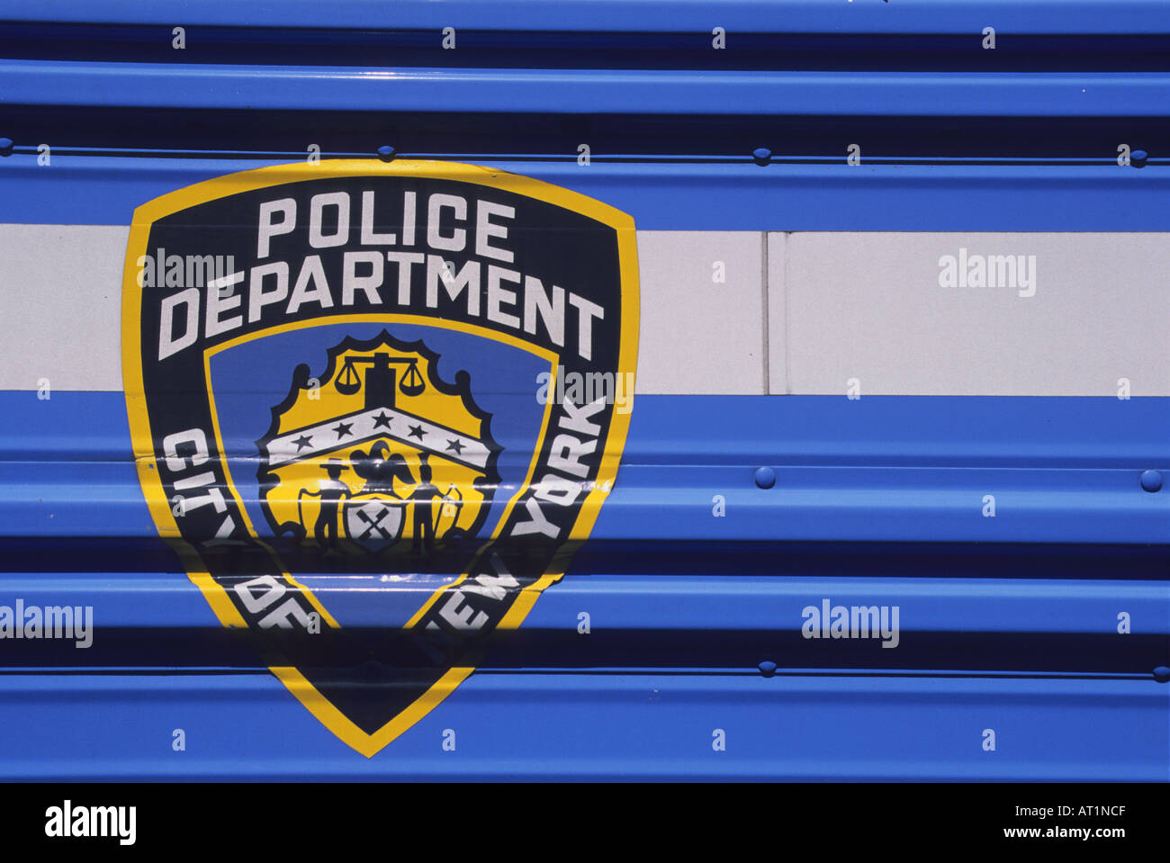 Nypd logo hi-res stock photography and images - Alamy