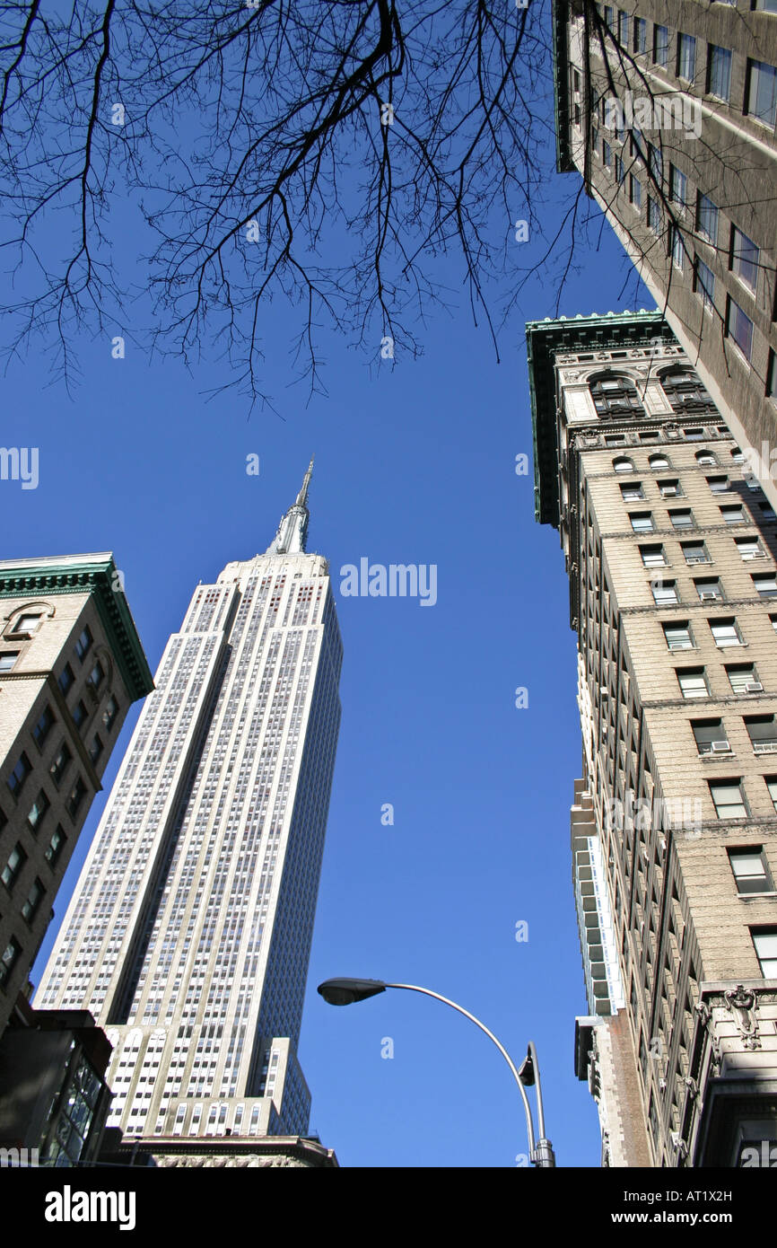 A view of The Empire State Building, one of Manhattans most famous ...