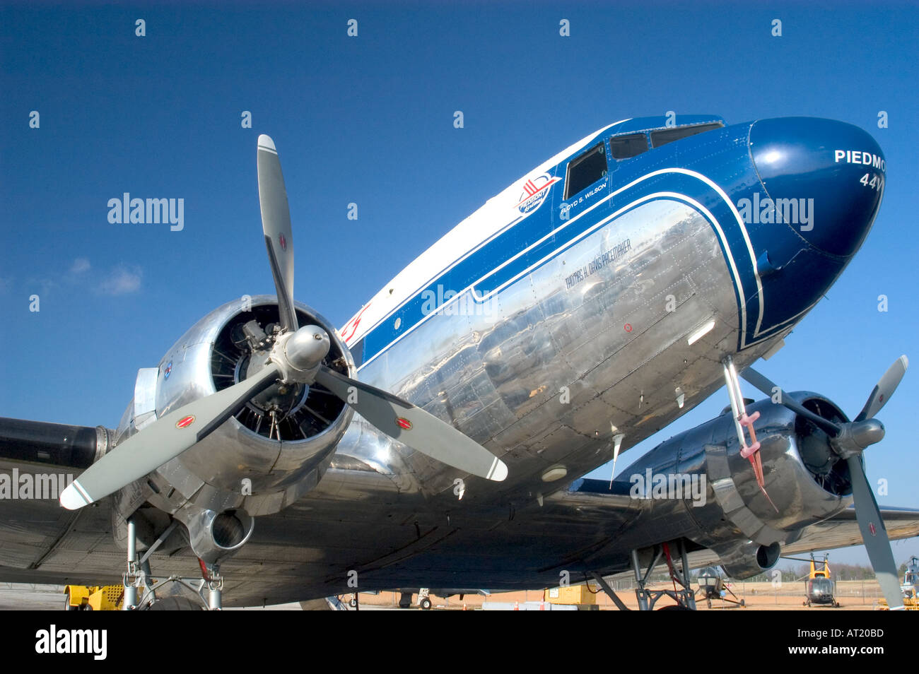 DC 3 Aircraft Stock Photo - Alamy
