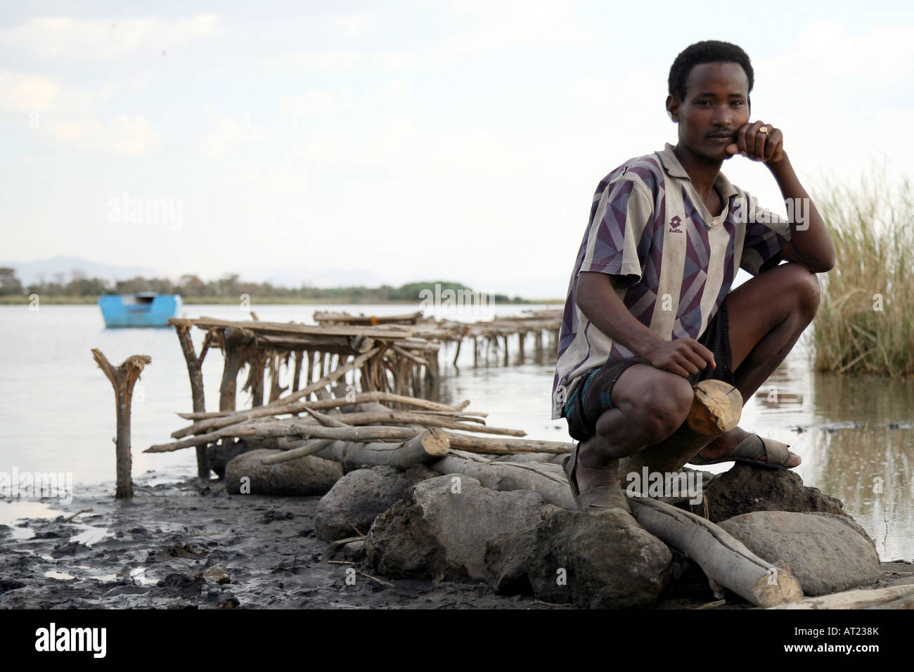 African thinking hi-res stock photography and images - Alamy