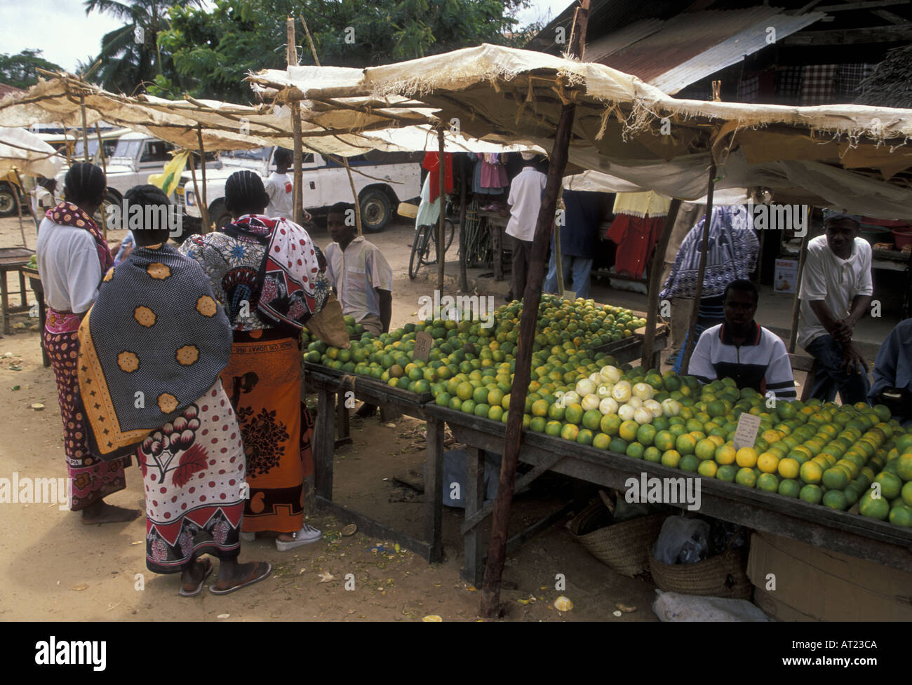 The market in Kilindoni, main town on Mafia Island, Tanzania Stock ...