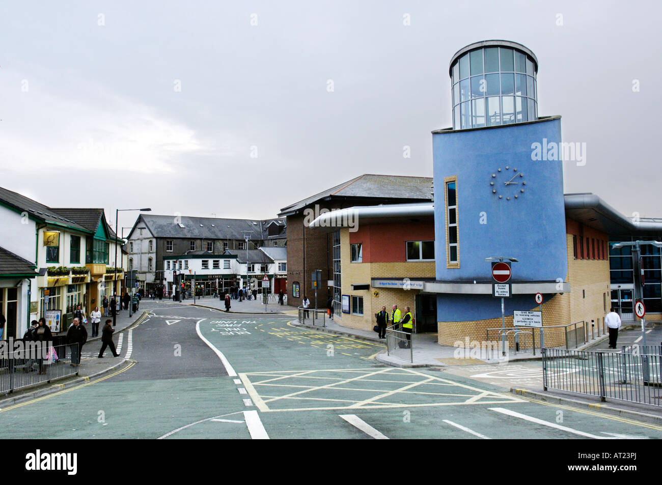 Bridgend wales town hi-res stock photography and images - Alamy